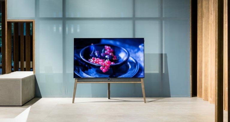 6 Best RGB LED Lights for Monitors and TVs