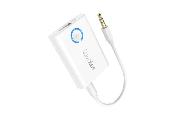 5 Best Bluetooth Headphone Adapters for Airplanes - Guiding Tech