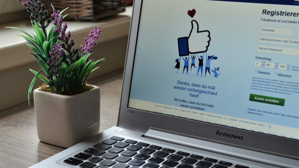 3 Ways to Fix “Can’t Log Out of Facebook” Issue on Any Device - Guiding Tech