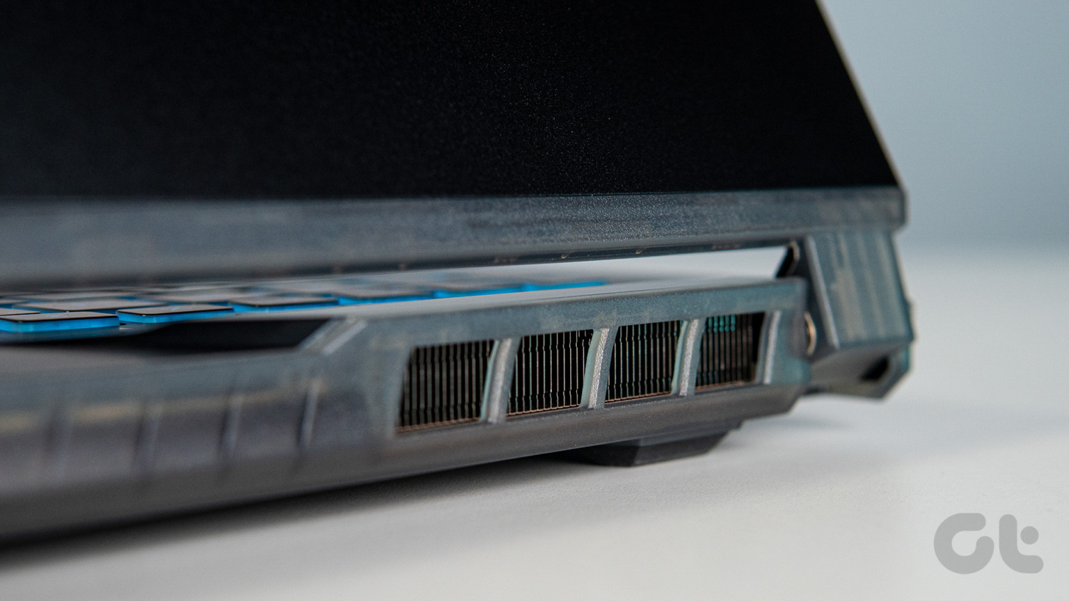 MSI Cyborg 15 Review: High Performance, Low Bucks - Guiding Tech