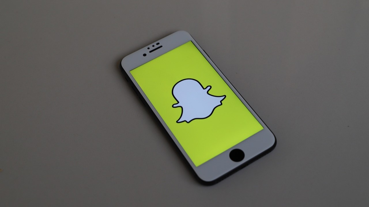 Top 7 Ways to Fix Unable to Log in to Snapchat on Android and iPhone ...