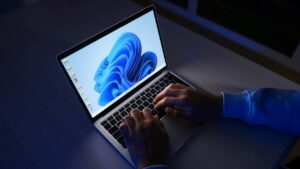 Top 7 Ways to Fix Brightness Not Working on Windows 11 Laptops ...