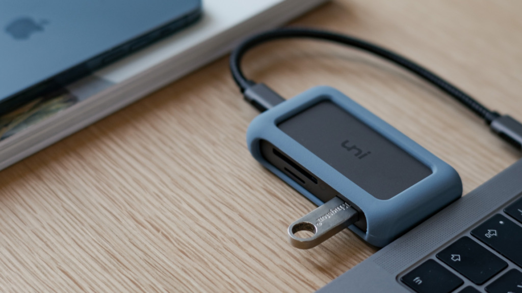 5 Best Docking Stations for Multiple Monitors