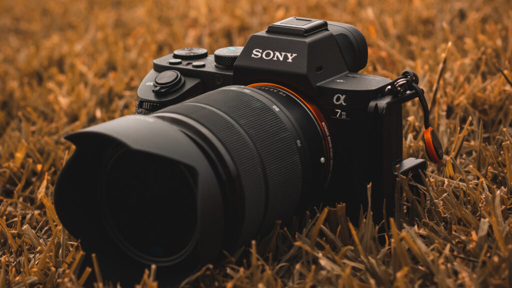 5 Best Compact Cameras With Interchangeable Lenses - Guiding Tech