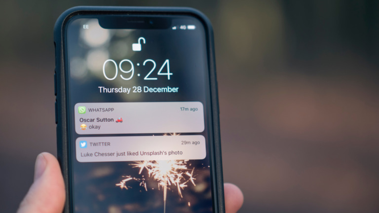 How to Fix Delayed Text Messages on iPhone - Guiding Tech