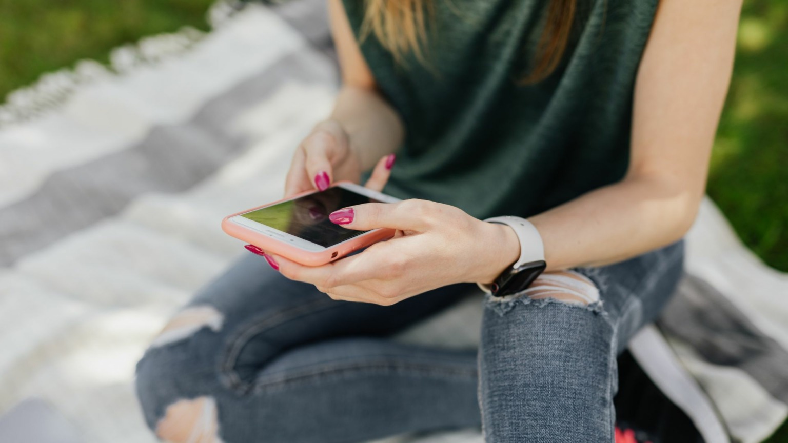 iMessage vs. Text Message: What’s the Difference - Guiding Tech