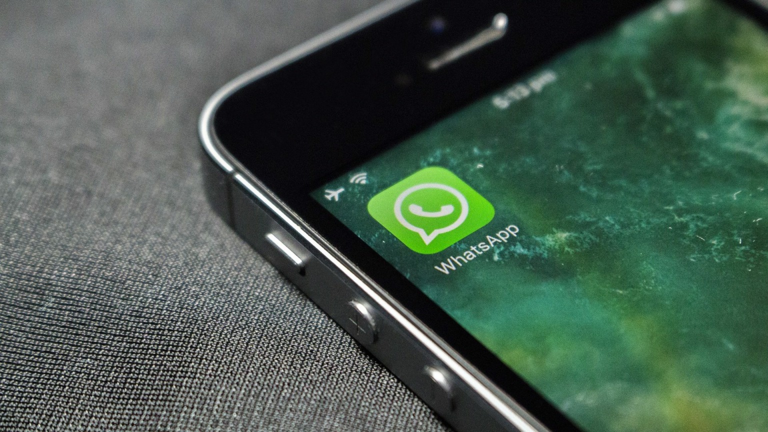 4 Ways to Fix Swipe Up Not Working on iPhone - Guiding Tech